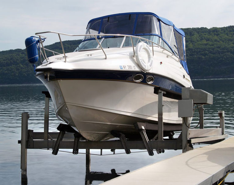 Vertical Lifts - DockinaBox®